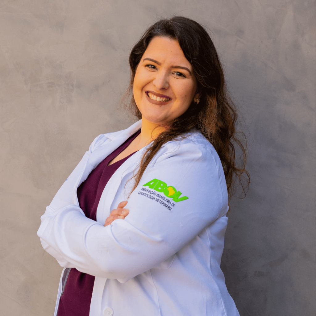 Dra. Jessica Moi - Odontovet - Odontologia Veterinária